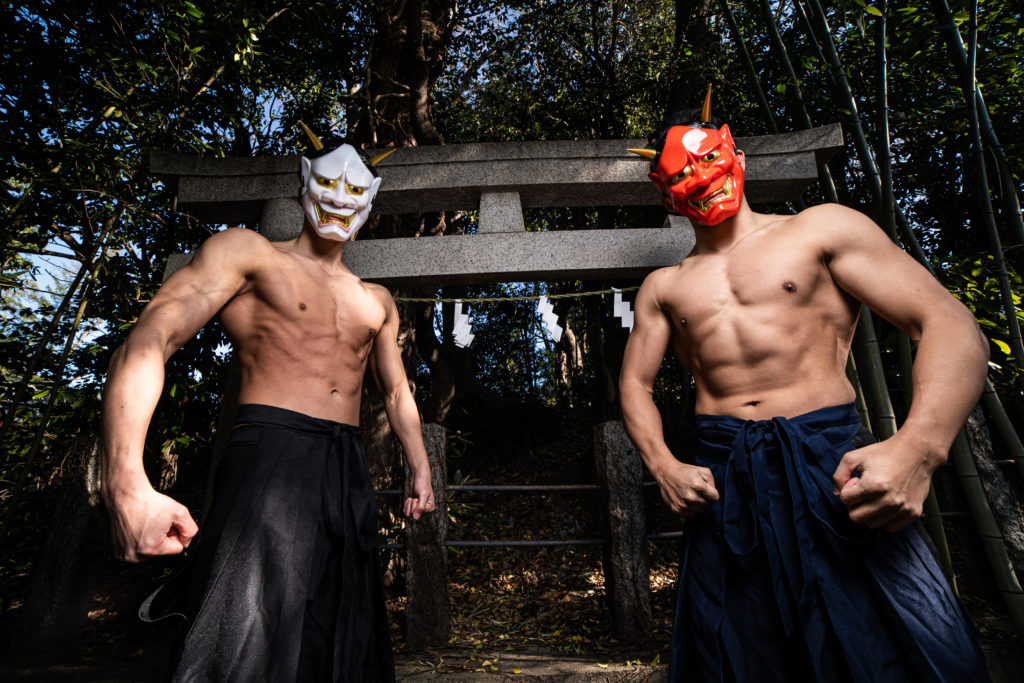Muscly Japanese men fill stock photo site with hilarious poses in ...