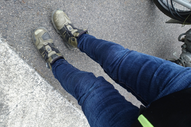 Testing the flame-resistant Armourlite jeans in Japan 【Videos ...