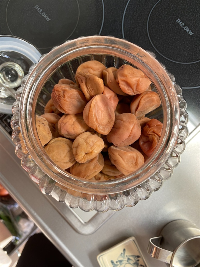 How to make epic umeboshi like a Japanese grandpa | SoraNews24 -Japan News-