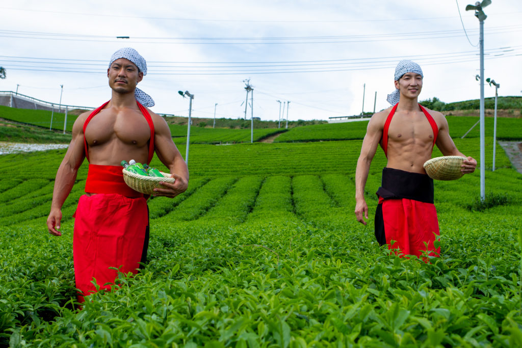 Muscly Japanese men fill stock photo site with hilarious poses in ...