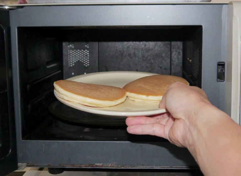 The most expensive pancakes we could find at 7-Eleven Japan are a ...