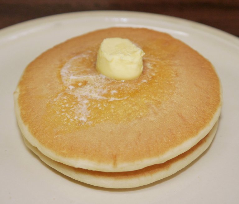 The most expensive pancakes we could find at 7-Eleven Japan are a ...
