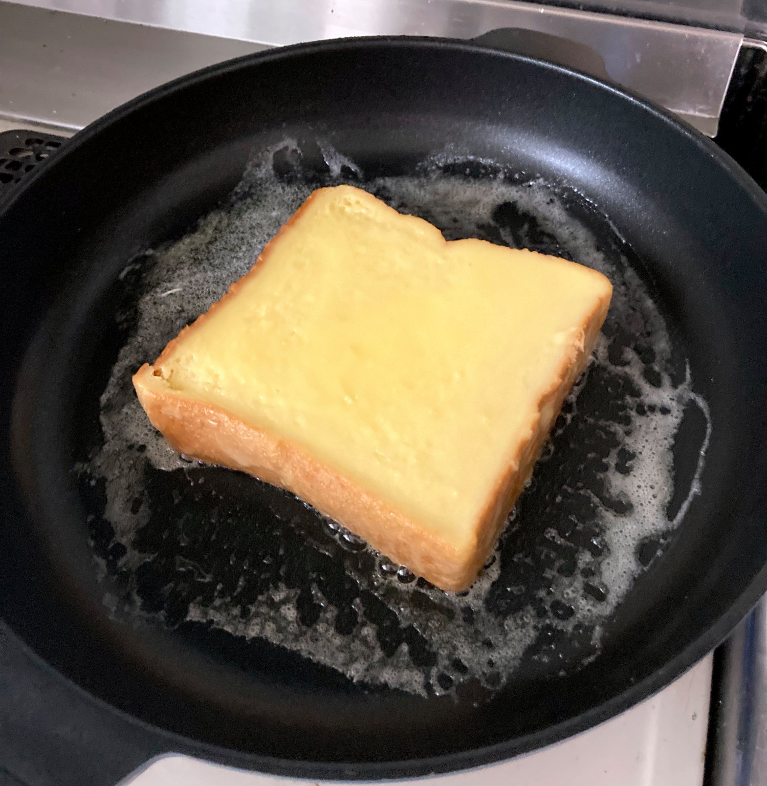 We make delicious French toast using a LOT of Japanese custard pudding ...