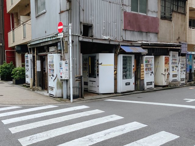 Mr Sato makes a frightening purchase at an Akihabara vending machine ...