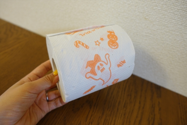 Japanese toilet paper collection opens our minds as we open our butts ...