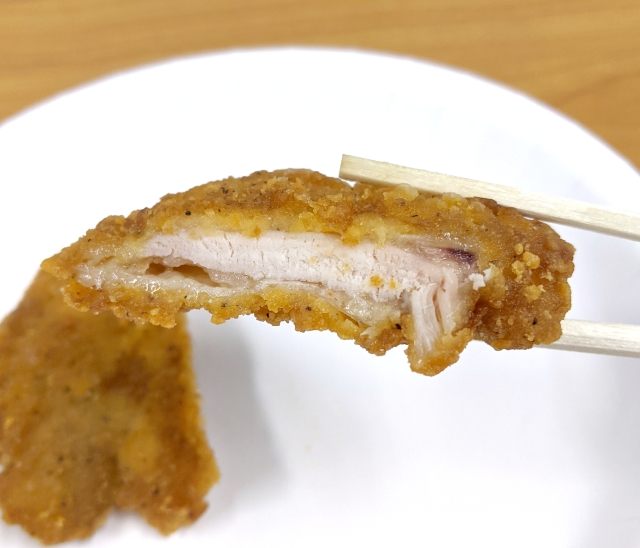 Which Japanese convenience store sells the best fried chicken ...