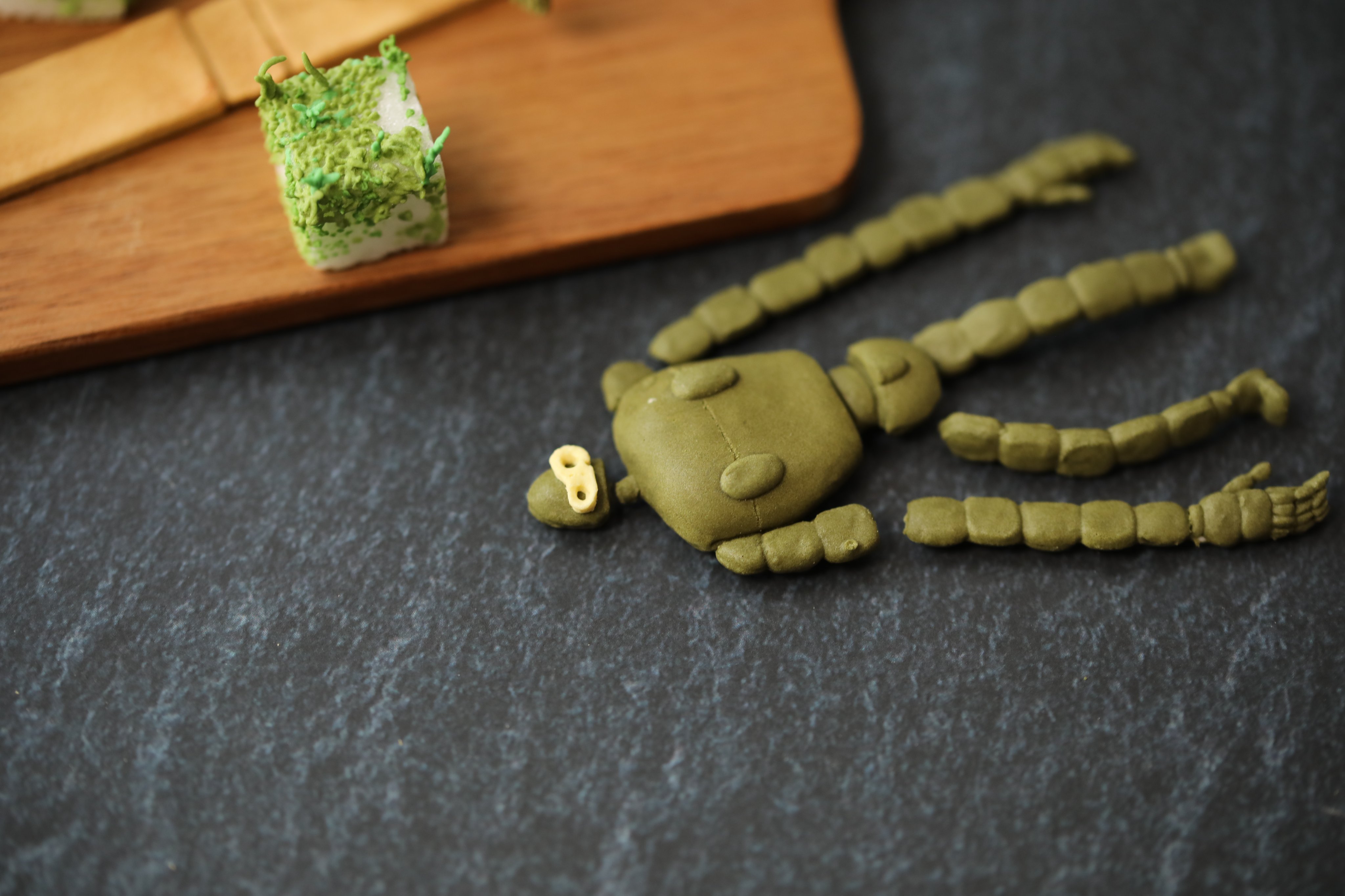 Japanese sugar artist astounds fans with edible robot from Laputa ...