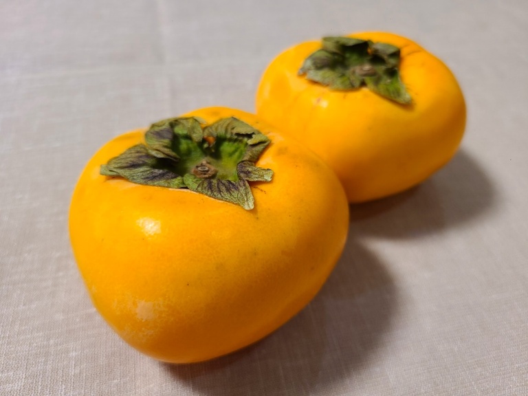 Persimmons are best served roasted? We try out a surprising expert ...