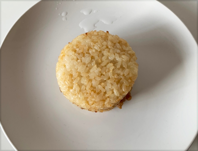 Japanese beef bowl vending machine serves up…gyudon rice burgers ...
