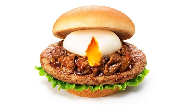 Japan’s new sukiyaki burger tops your burger with more beef all winter ...