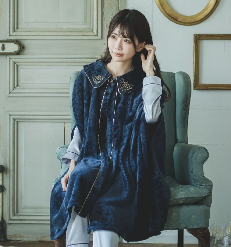 Japan’s Department of Magic witch’s cape combines cozy cosplay and warm ...