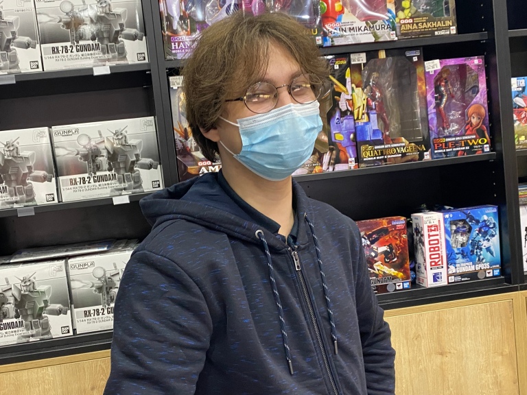 What are the most popular Gundam model kits in Paris? French Bandai ...
