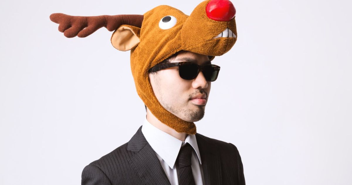 Revolutionary Alliance of Unpopular Men protest against Christmas on ...