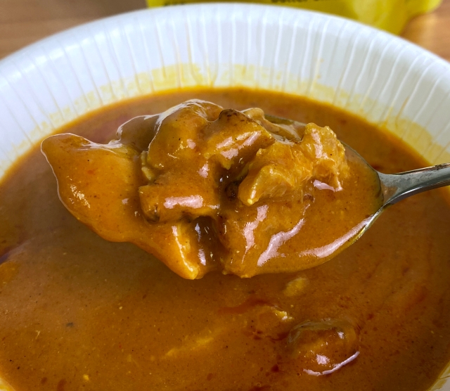 Which Japanese convenience store sells the best butter chicken?【Taste ...