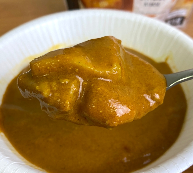 Which Japanese convenience store sells the best butter chicken?【Taste ...