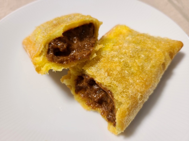 McDonald’s Japan attempts to seduce us with its new Beef Stew Pie ...