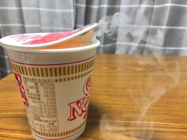 We try the new Cup Noodle Humidifier from Nissin | SoraNews24 -Japan News-