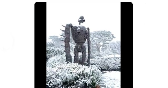 Snow falls at Ghibli Museum, creates a magical anime wonderland【Pics ...