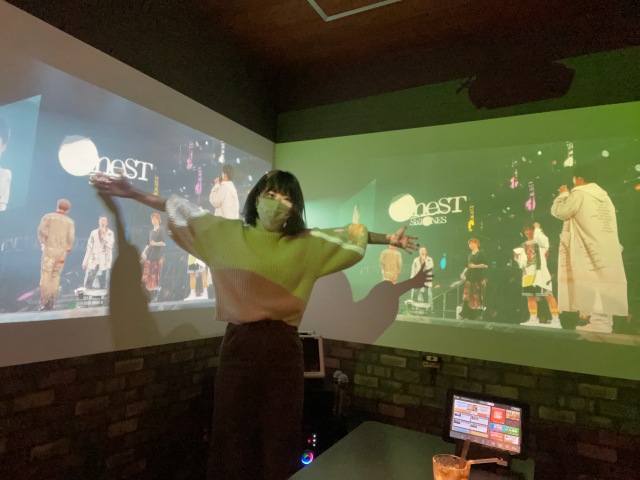Japanese karaoke rooms become live concert venues for otaku and ...