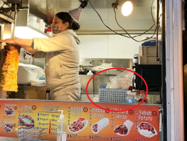 How to eat a kebab without making a godawful mess – Advice from an ...