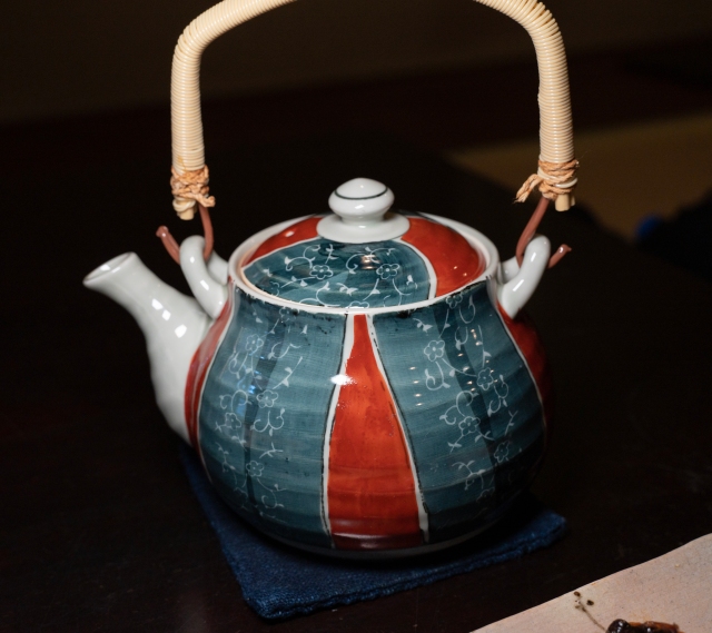 “Hey, Japanese taxi driver, take us to the best bubuzuke in Kyoto ...