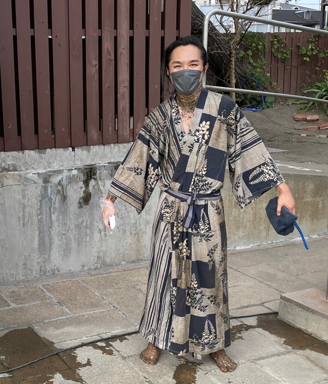 Soak in a sand bath in Beppu, Japan’s famous onsen region | SoraNews24 ...