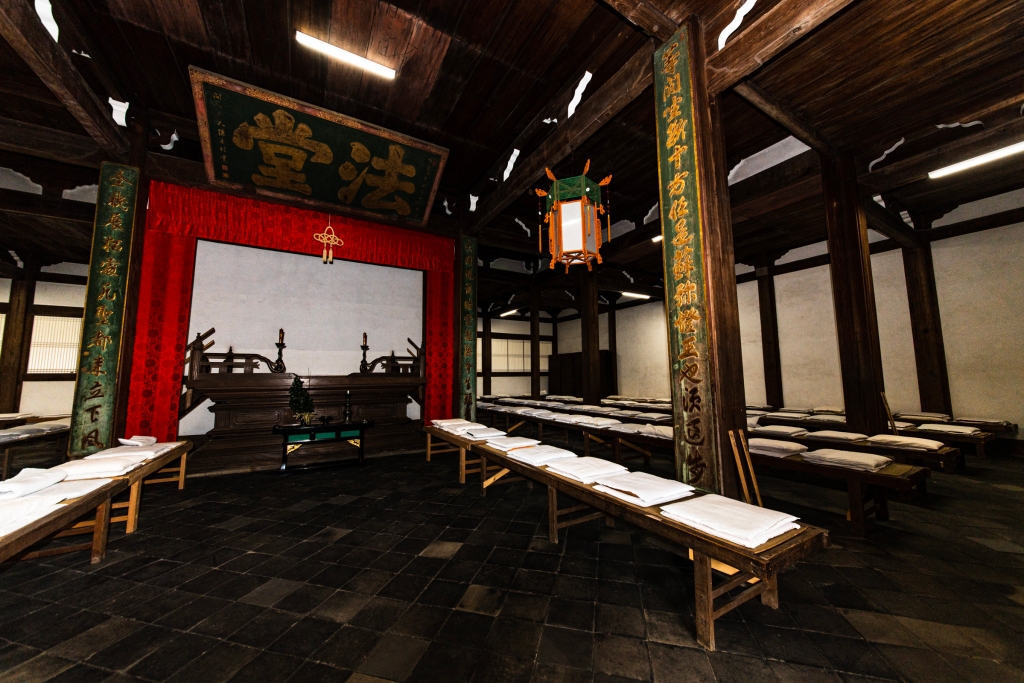 Kyoto sightseeing tour: exclusive temple tours, meditation lessons, and ...