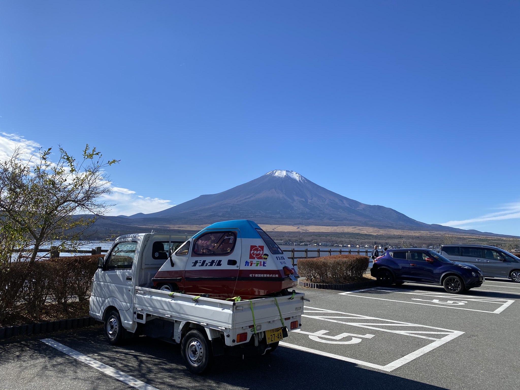 Japanese microcar owner’s tiny automobile collection turns heads in ...