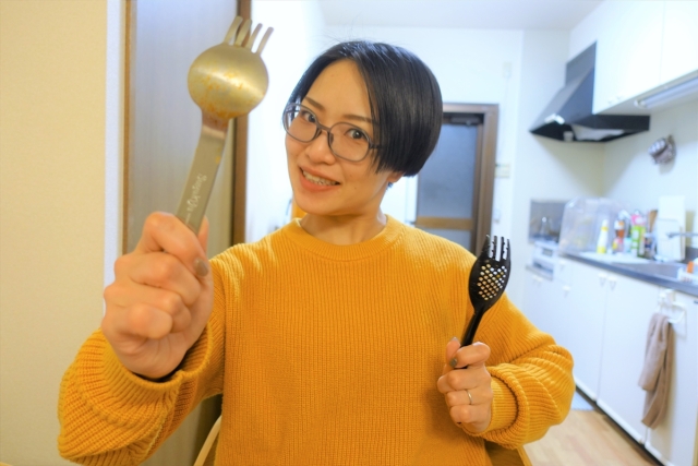 How does the 100-yen “Scoon” match up against the celebrated 2,000-yen ...