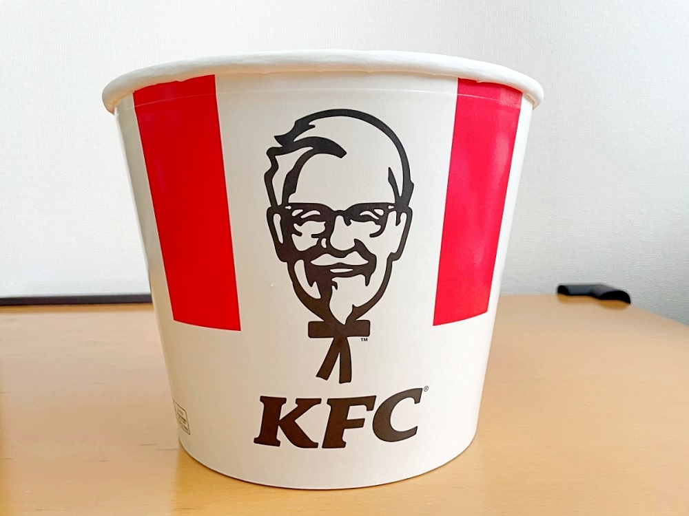 KFC Japan’s giant Colonel Sanders mobile battery ready to “receive ...