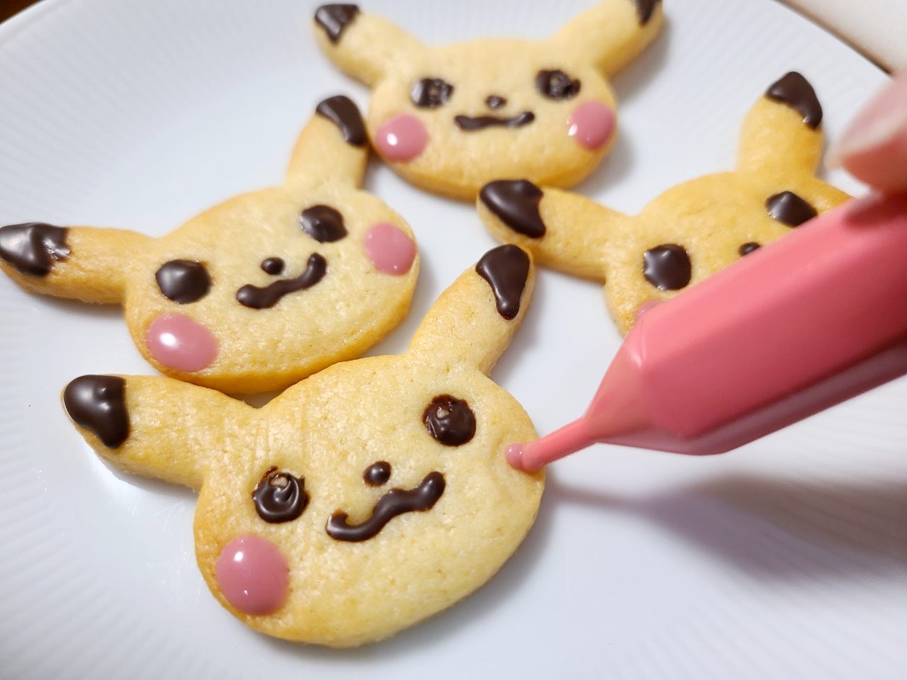Are the new sold-out official Pokémon cookie kits worth the hype ...