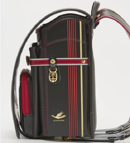 Japanese school bag collaborates with a limited express train company ...