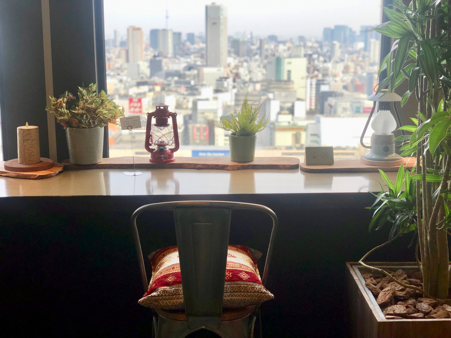 Sip on Starbucks at this secret lounge high above Tokyo | SoraNews24 ...