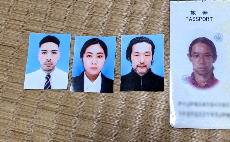 Photos of Complete Strangers: Japan’s new strange, and strangely ...