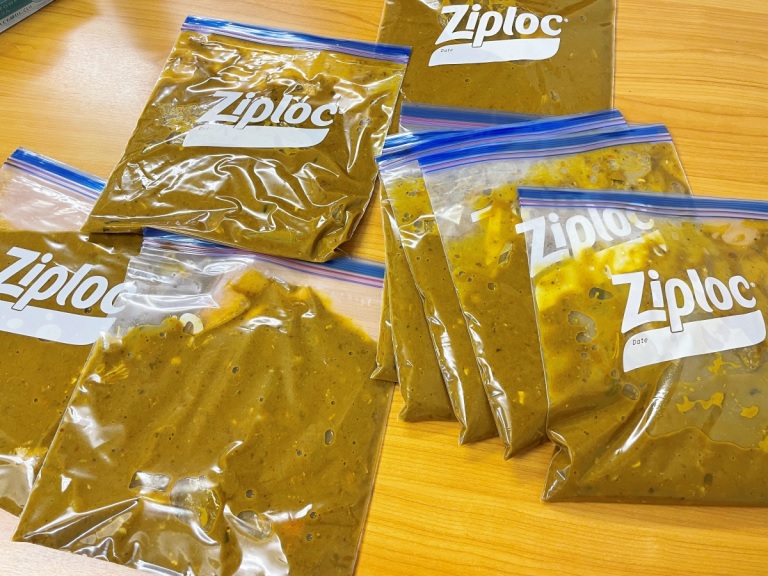 Here’s what happens when you mix all 53 kinds of Muji curry into one ...