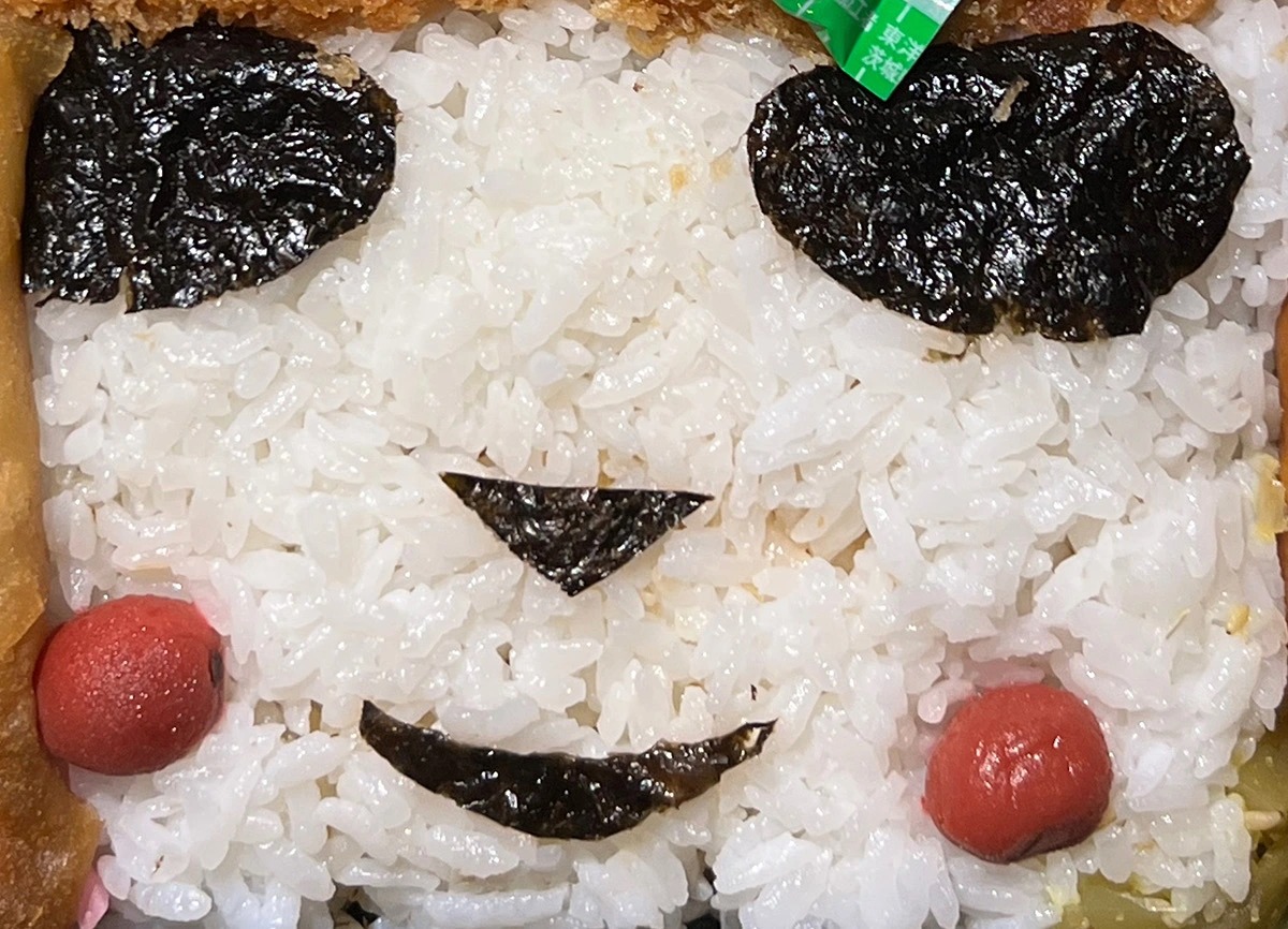 This gigantic panda bento from Tokyo’s Kitchen Dive is deviously ...