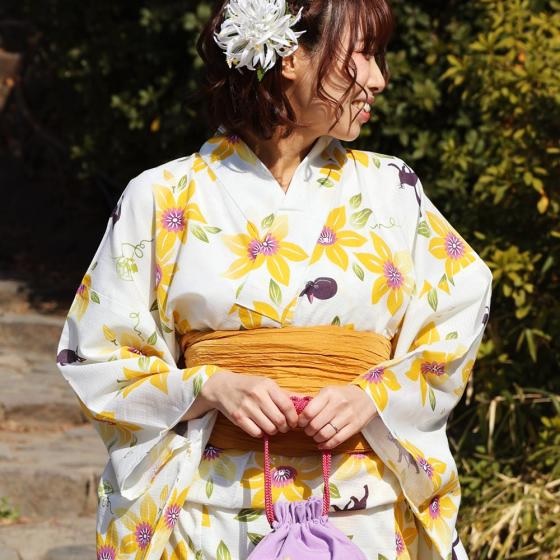 My summer kimono Totoro! Ghibli mascot and Kiki co-star grace beautiful ...