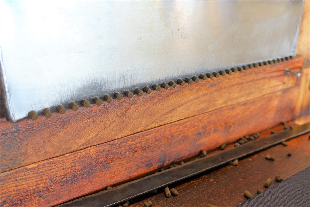 We make pills the old-fashioned way in Japan’s former medicine capital ...