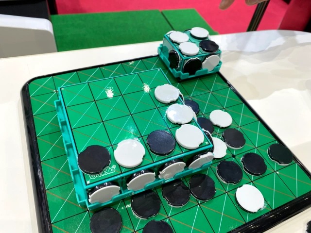 See how the game of Othello has evolved at Tokyo Toy Show 2022 ...