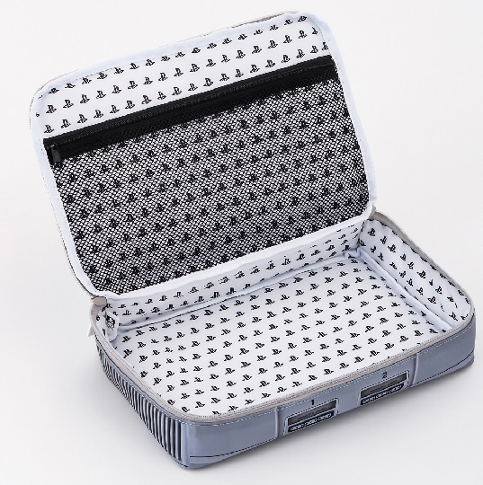 PouchStation — Cool multi-pouches look just like the first-gen ...