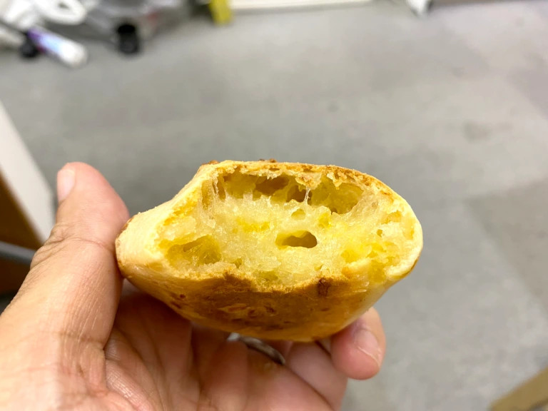 Hear ye, hear ye! 7-Eleven’s Cheese Buns are the best cheesy bread ...