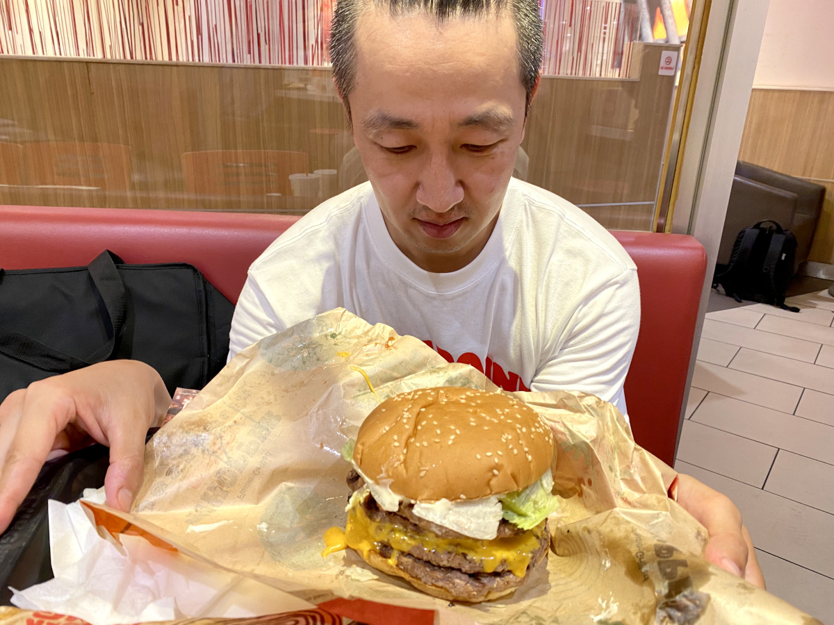 Burger King Japan’s all-you-can-eat challenge knocks us out of the ring ...