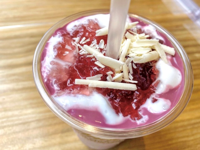 Lindt’s new “Nagano Purple” celebrates a rare luxury Japanese grape ...