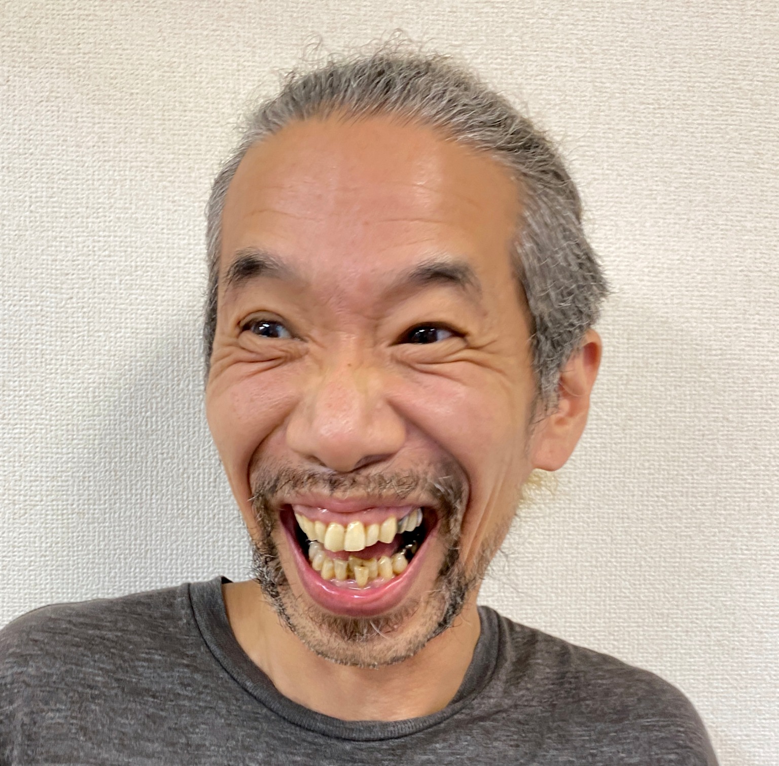 We find who gives the best deadpan face in inaugural ‘King of ...