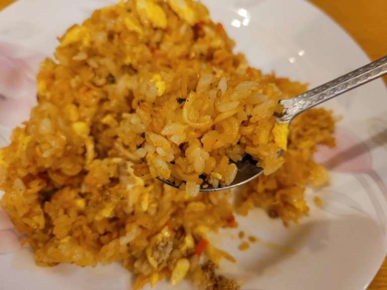 Making spicy instant ramen fried rice, Korea’s latest viral food trend ...