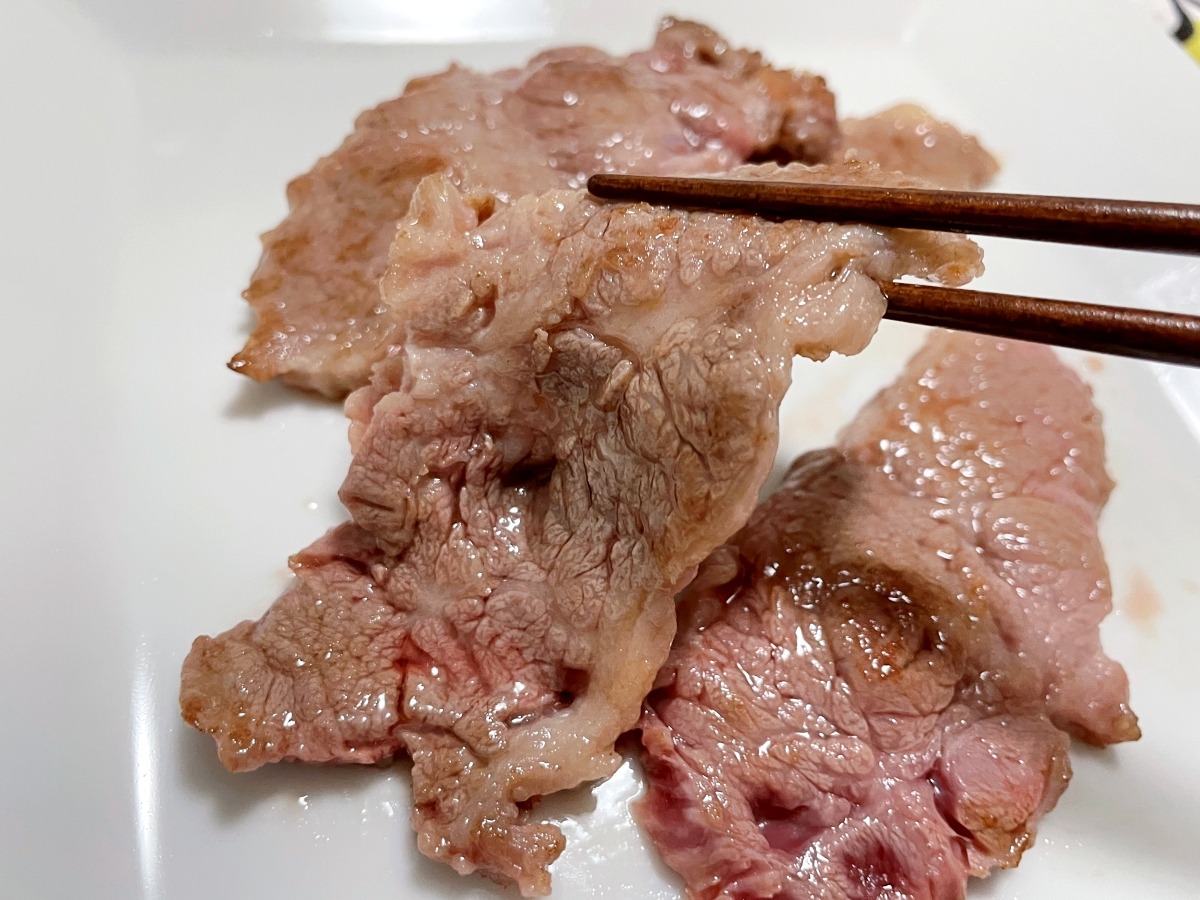 Bulky boxes of wagyu beef can be yours with Japan’s rental frying pan ...