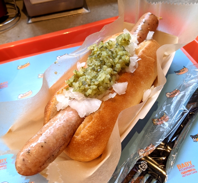Sous chef at a Michelin-starred restaurant makes hot dogs classy in ...