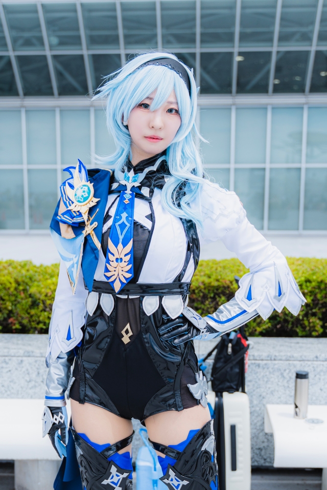 The best cosplayers from Day 2 of Summer Comiket 2022【Photos ...