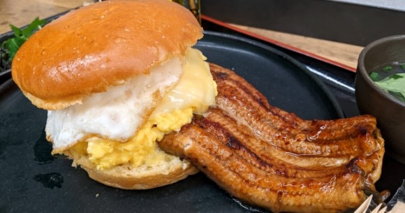 Eggslut adds a whole ass eel to a new sandwich in Japan | SoraNews24 ...