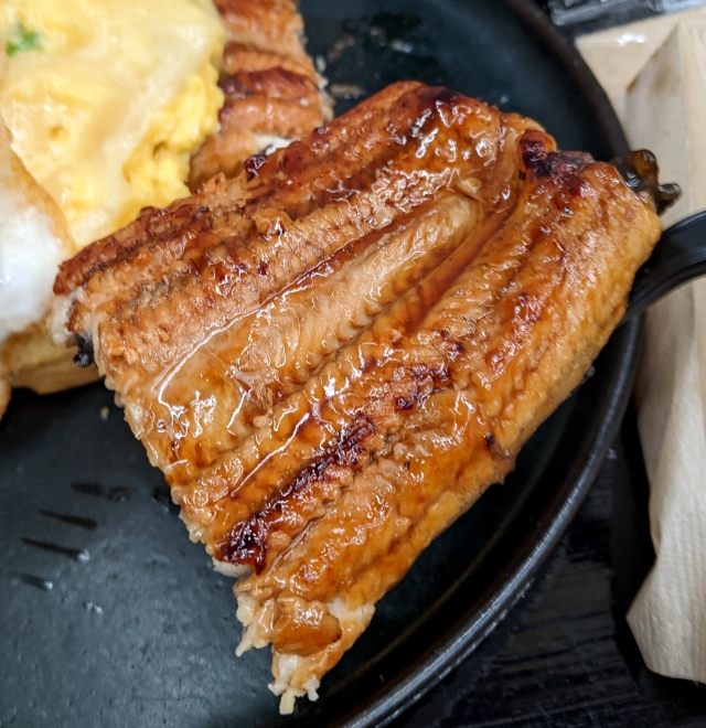 Eggslut adds a whole ass eel to a new sandwich in Japan | SoraNews24 ...